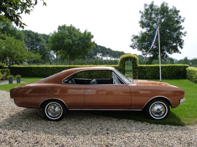 Opel Rekord C Coupe - voor fijnproevers - Visscher Classique
